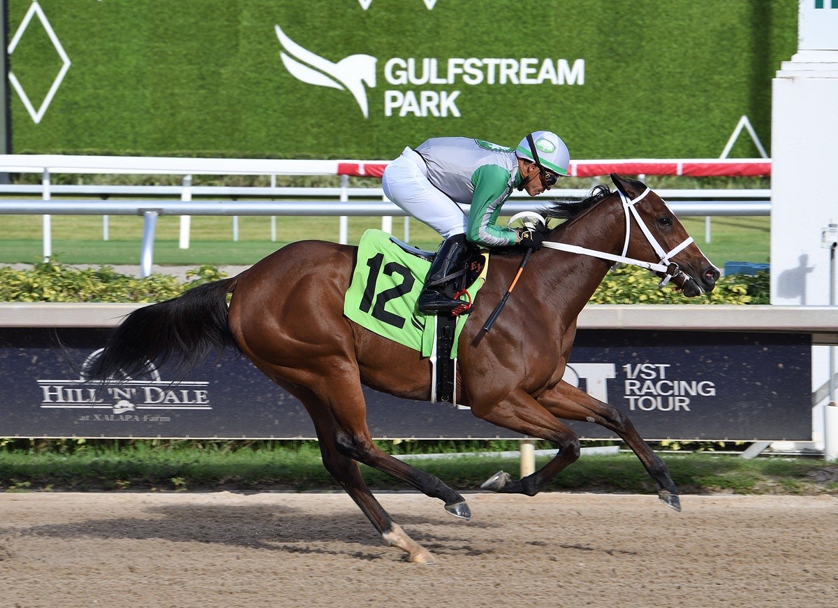 Mythical sacó la clase para galopar el Susan's Girl Stakes | DRF en Español